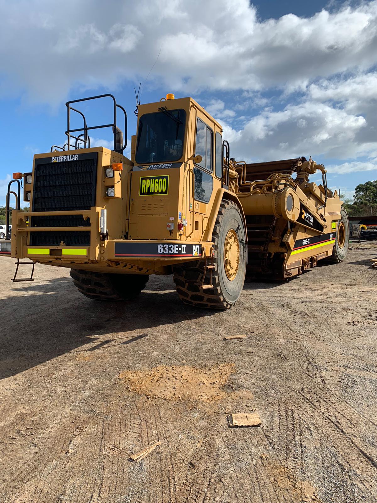 Wet or Dry Hire | Earthmoving Scrapers